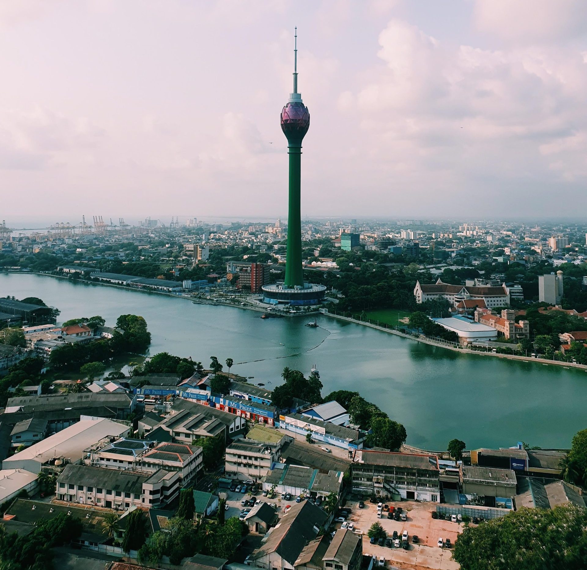 Hope in Crisis: The Beginnings of STC Colombo – Serve the City International