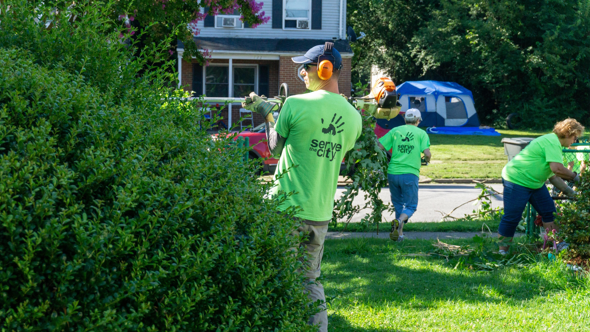 Big Volunteer Day – Yard Work – Serve the City Peninsula