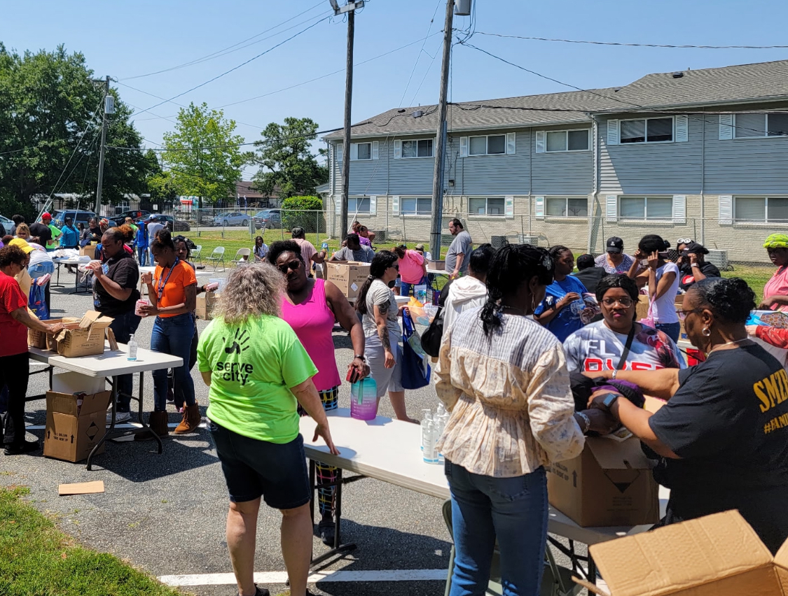 BVD – The Heart of Giving Community Giveaway – Serve the City Peninsula