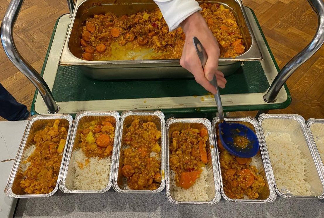 Community Kitchen Portioning – Serve the City Brussels